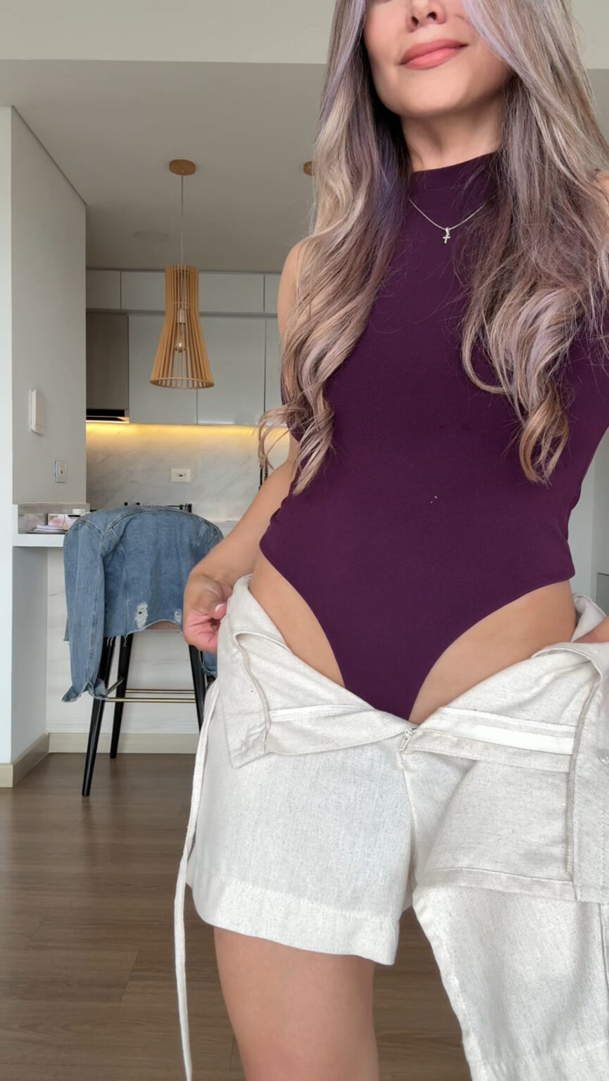 Ref. 090-1: Blazer Clásico y pantalón clásico con prenses-Gris Rayas - Vioka